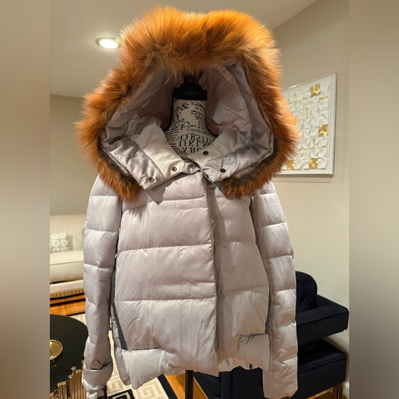 julia & stella | Jackets & Coats | Julia Stella Puffer Jacket With Real ...